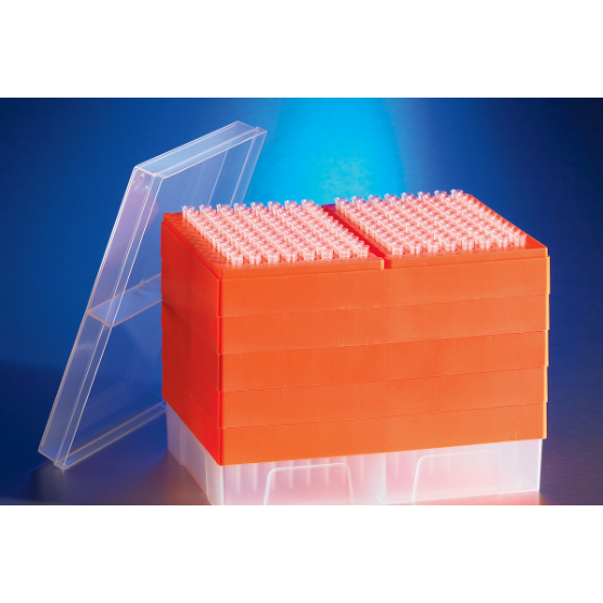 DeckWorks 10ul Extended Length Natural Graduated Tips in TipStation, C ...