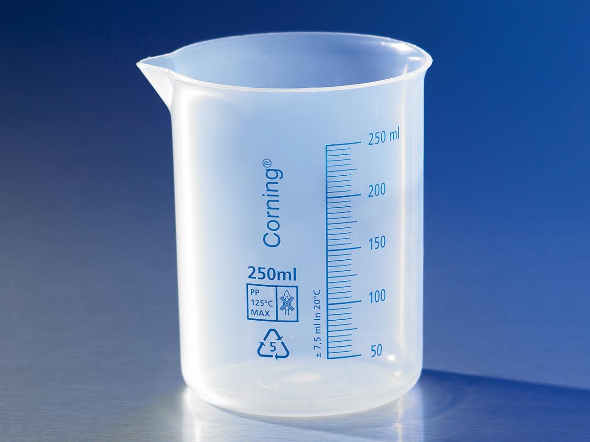 Reusable Plastic Low Form 2L Beaker, Polypropylene, Graduated, Corning ...